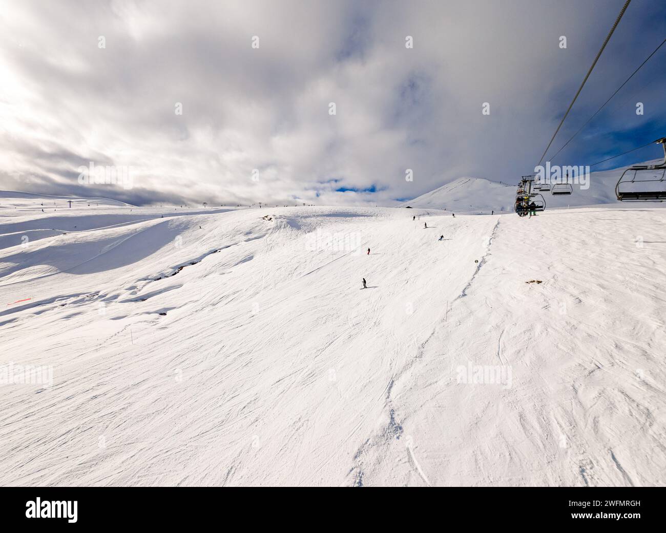 Les contamines france ski resort hi-res stock photography and images ...