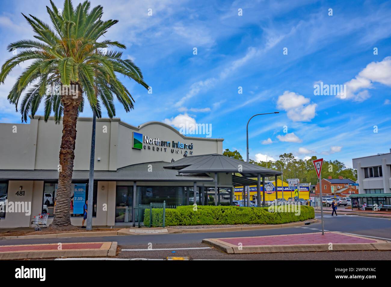 Credit union building hi-res stock photography and images - Alamy