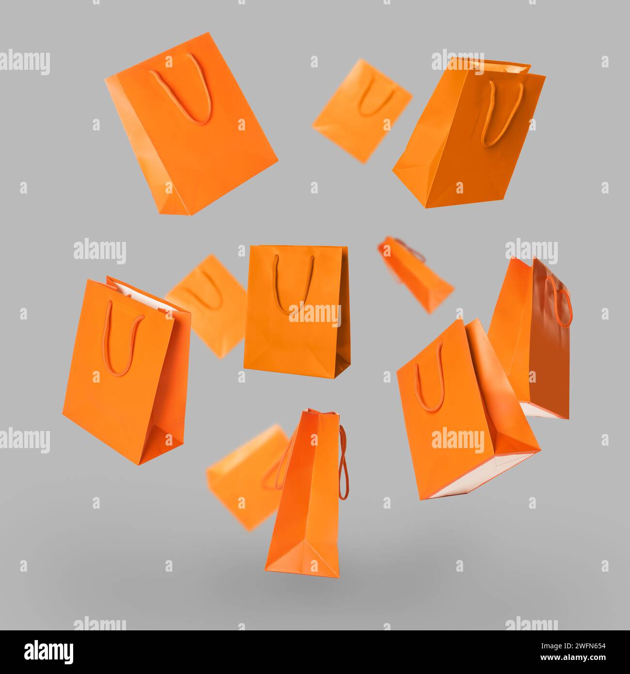 Flying paper shopping bags hi-res stock photography and images - Alamy