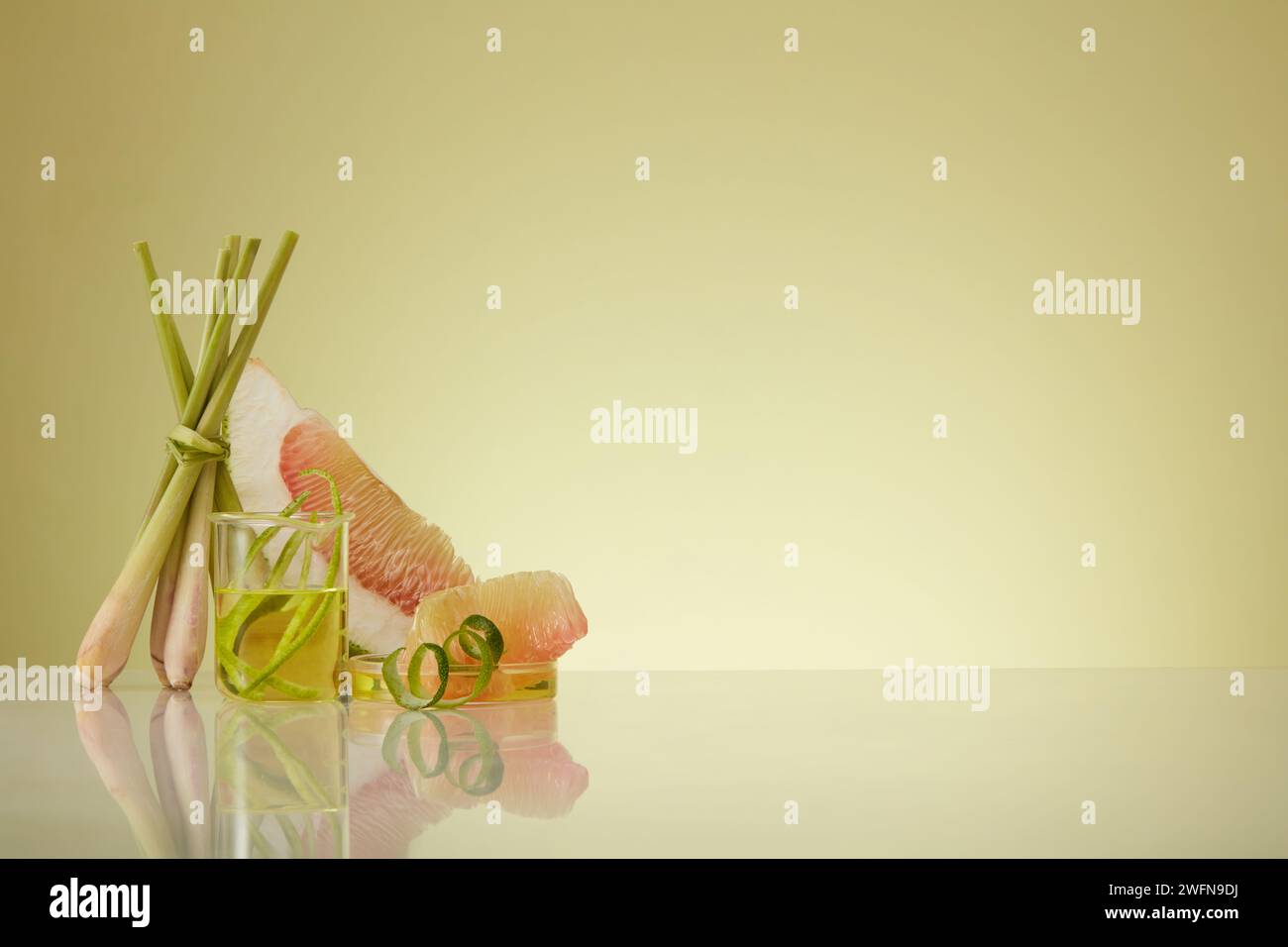 Essential oil extracted from lemongrass and pink pomelo (Citrus maxima ...