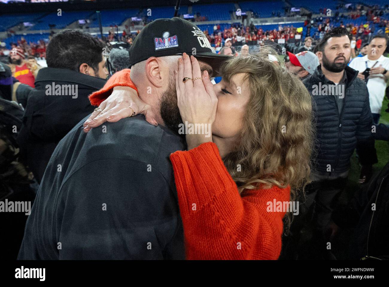 Kansas City Chiefs tight end Travis Kelce and Taylor Swift hug after an ...