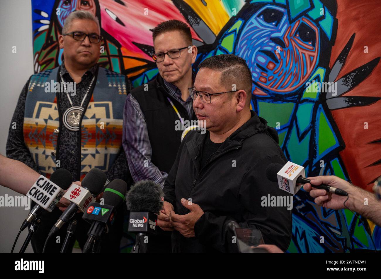 Melfort, Can. 31st Jan, 2024. James Smith Chief Wally Burns, speaks to ...