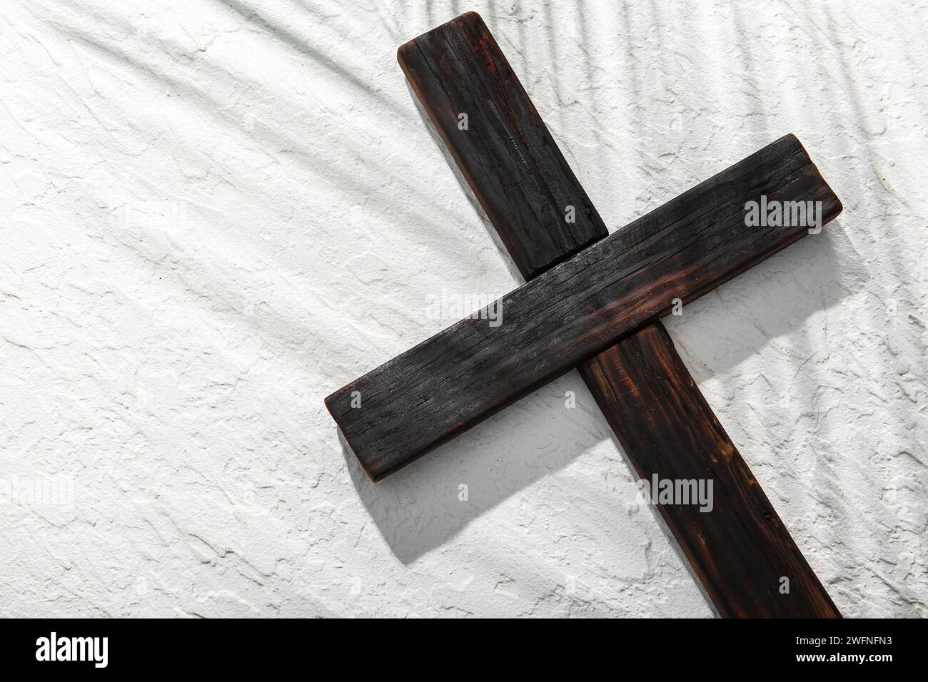Wooden cross on white background Stock Photo - Alamy