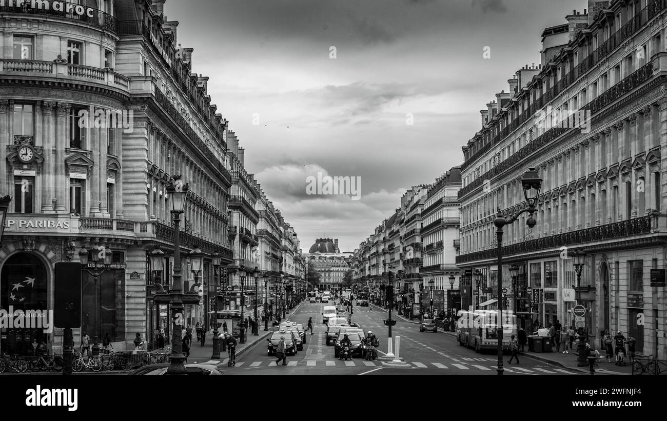 Avenue de l'Opera Stock Photo - Alamy