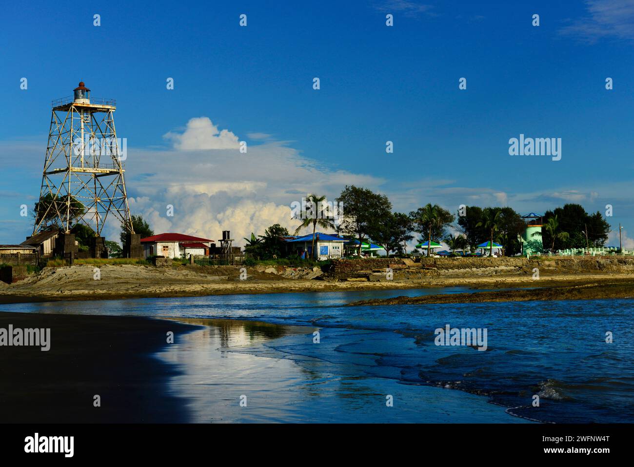 Old sittwe lighthouse hi-res stock photography and images - Alamy
