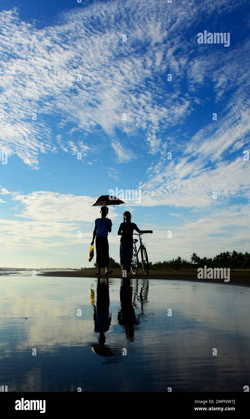 Arakanese people hi-res stock photography and images - Alamy