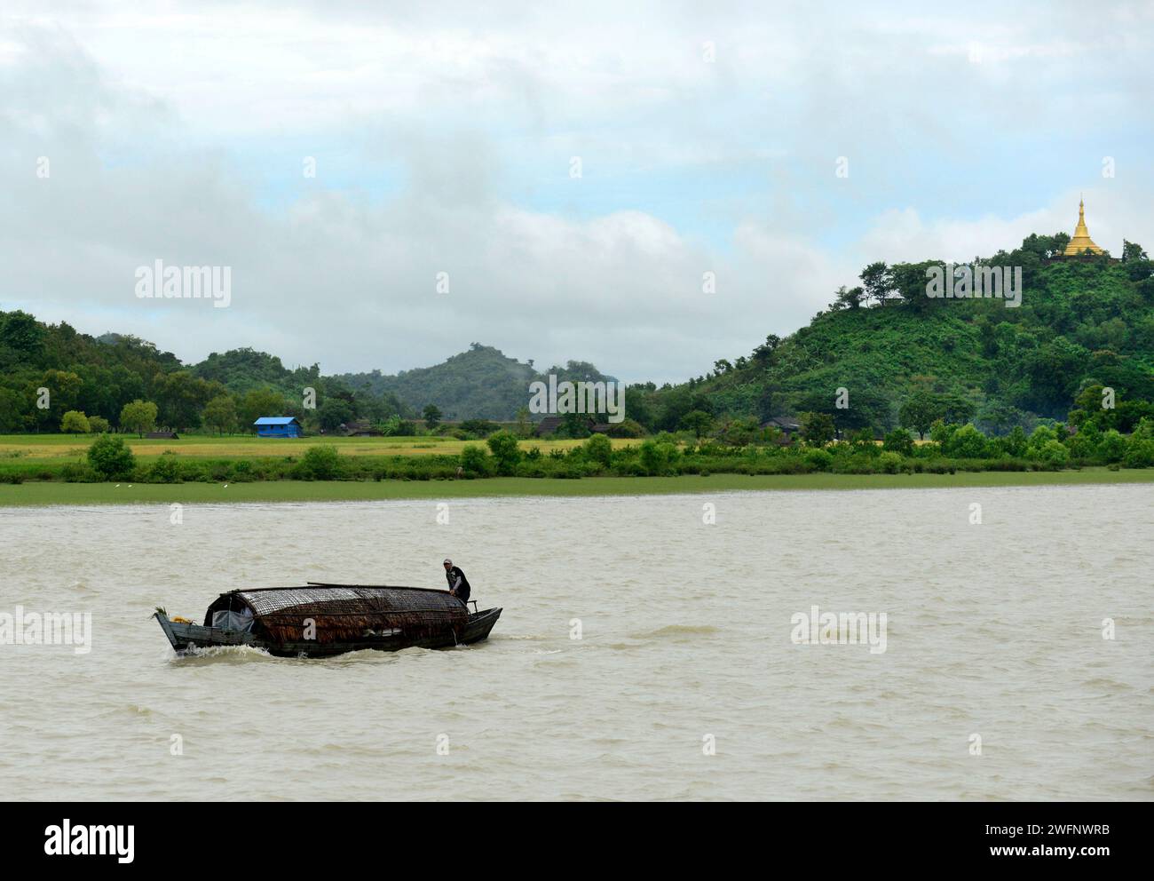 Myanmar burma landscape fishermen hi-res stock photography and images ...