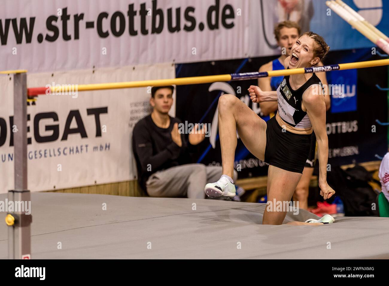 Cottbus, Germany. 31st Jan, 2024. Athletics: International jumping ...
