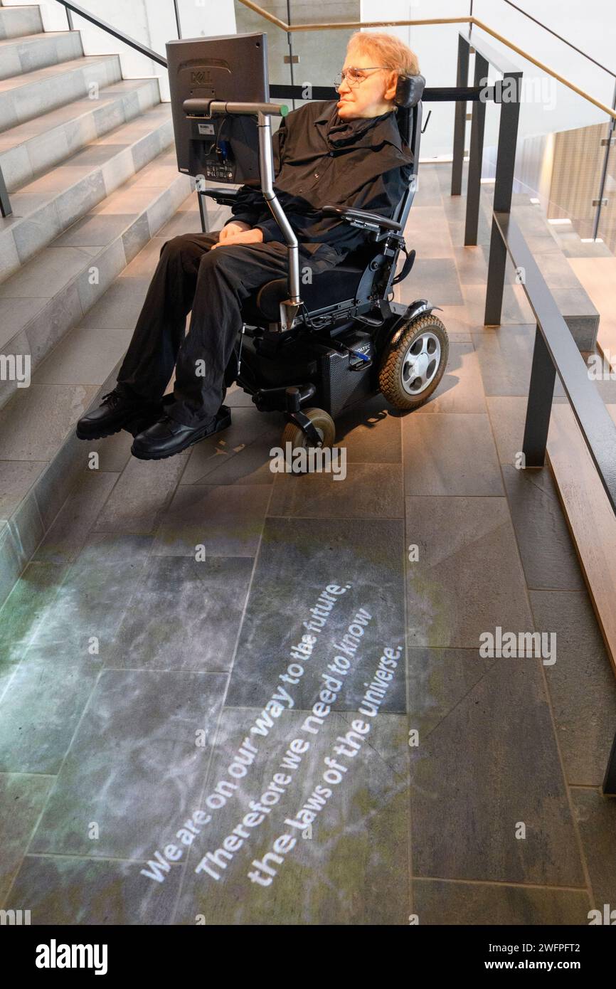 Stephen hawking hi-res stock photography and images - Alamy