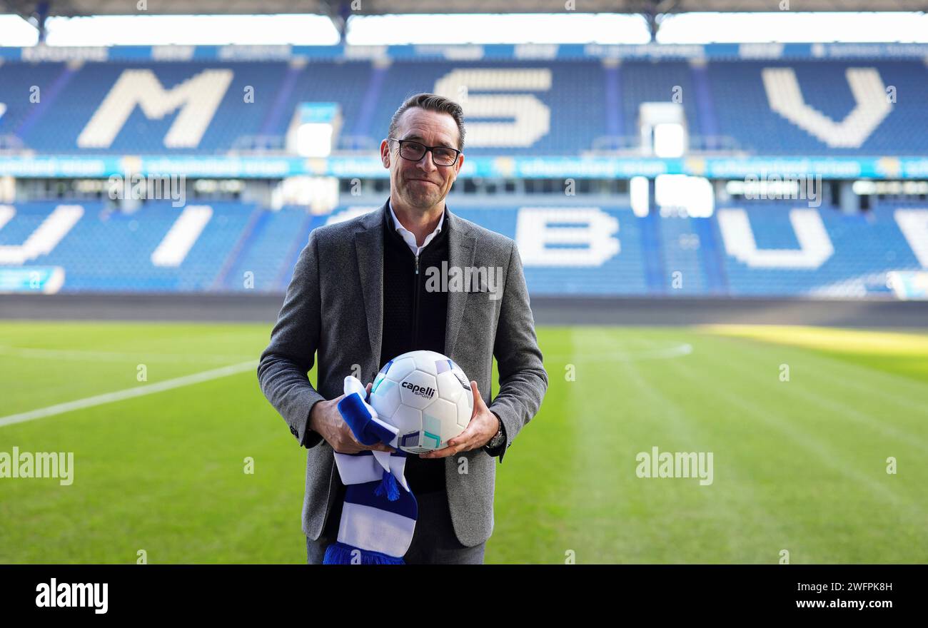 Duisburg, Deutschland. 23rd Jan, 2024. firo: 01/23/2024, football ...