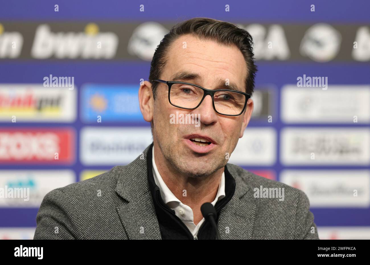 Duisburg, Deutschland. 23rd Jan, 2024. firo: 01/23/2024, football ...