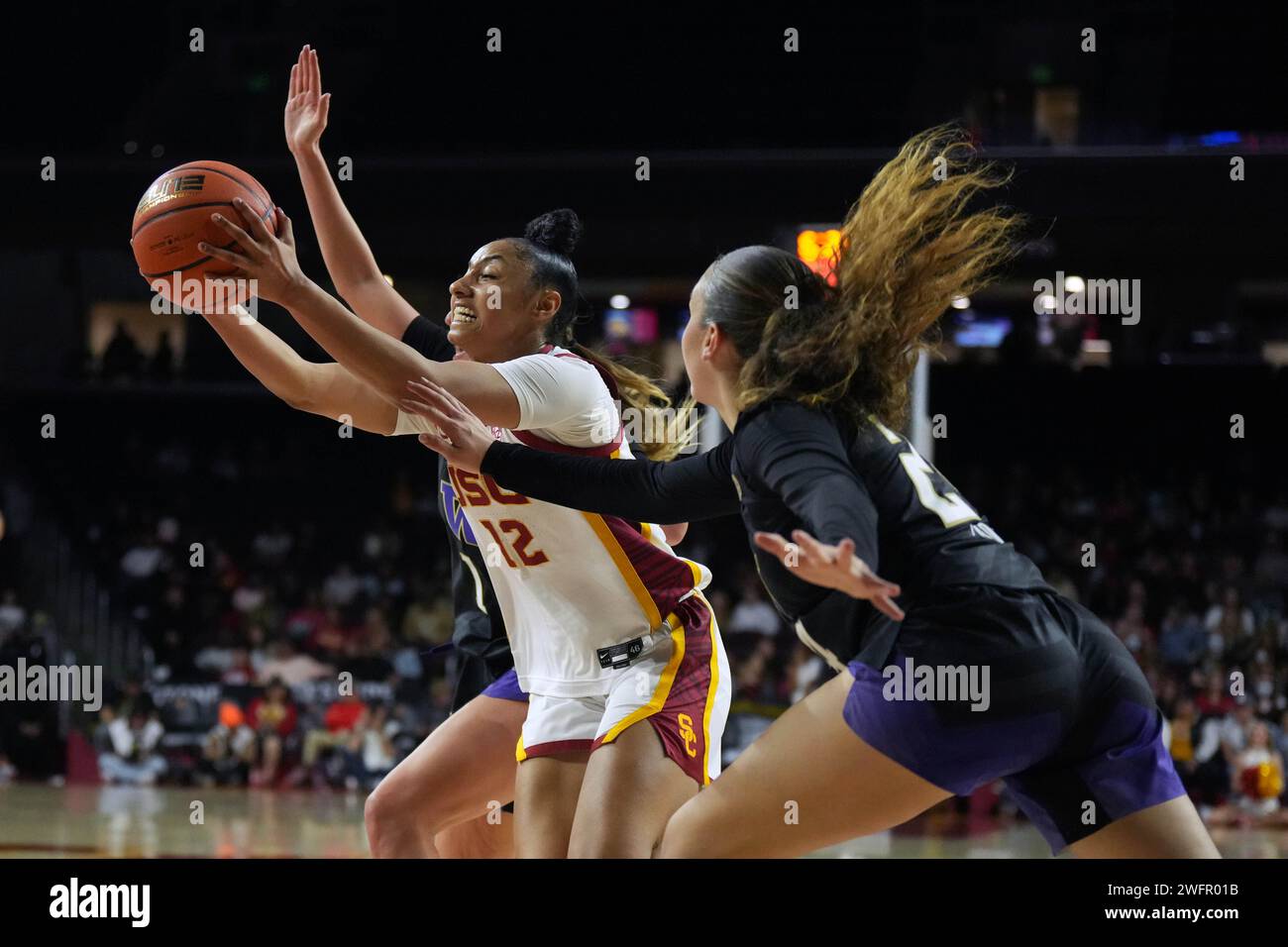 Southern California Trojans guard JuJu Watkins (12) is defended by ...