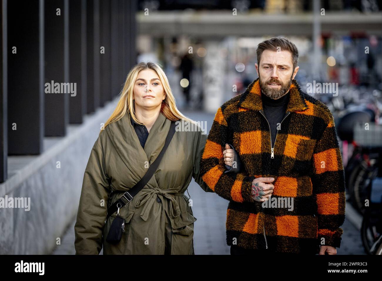 AMSTERDAM - Roxeanne Hazes arrives at the court for the witness ...