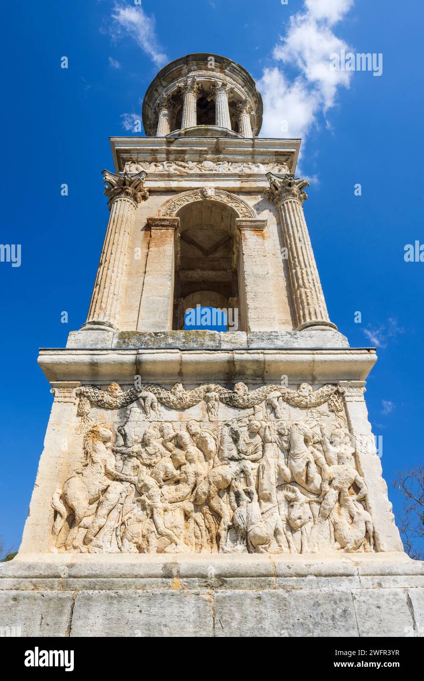 Mausoleum of Glanum, Glanum archaeological site near Saint-Remy-de ...