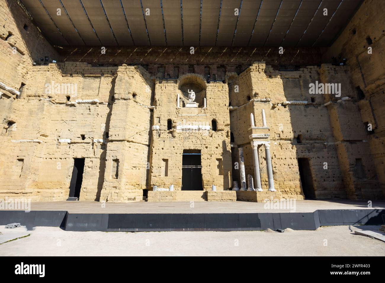 Roman Amphitheatre, Orange, UNESCO world heritage, Provence, France ...