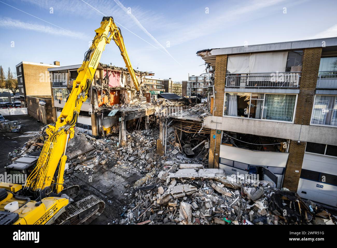 ROTTERDAM - Work seen from a higher point at the site where an ...
