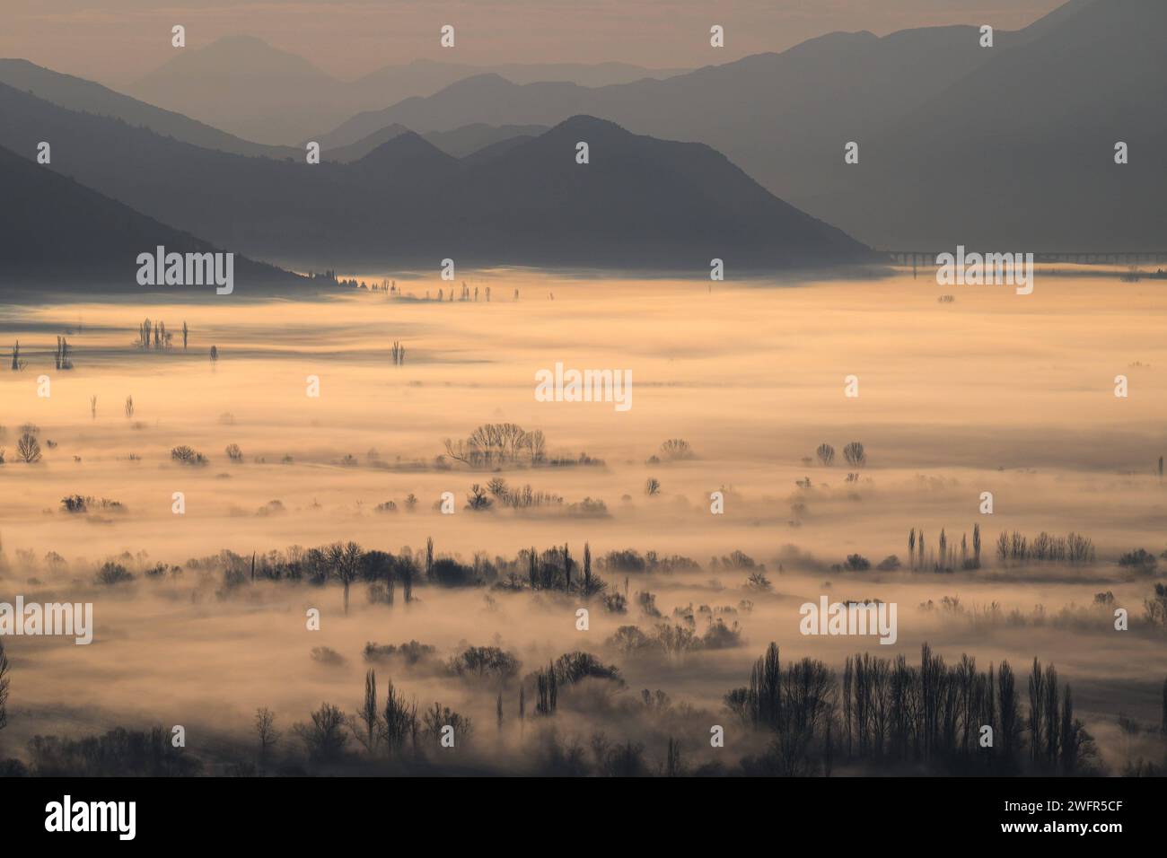 Dusina hi-res stock photography and images - Alamy