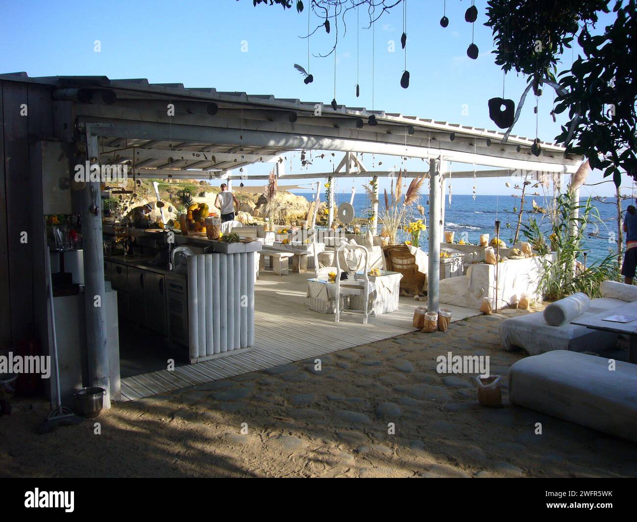 Algarve Beach Bar Stock Photo - Alamy