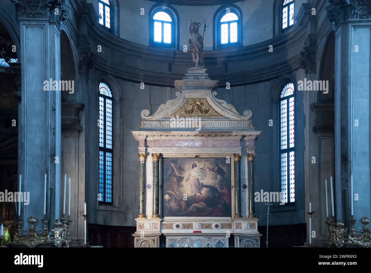 Tiziano transfiguration of christ painting hi-res stock photography and ...