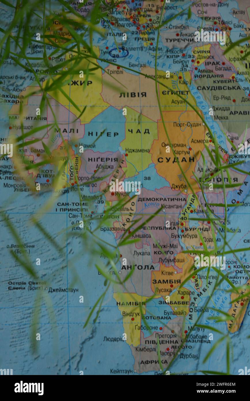 World map in Russian with countries, continents and flippers of a home ...