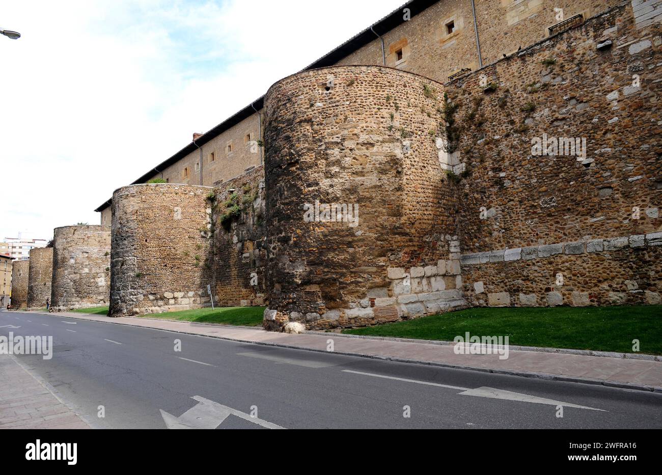 Leon roman hi-res stock photography and images - Alamy