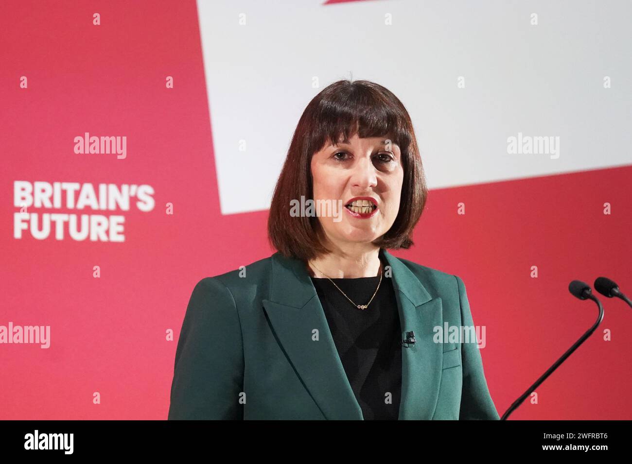 Shadow chancellor Rachel Reeves addressing 400 business leaders at the ...