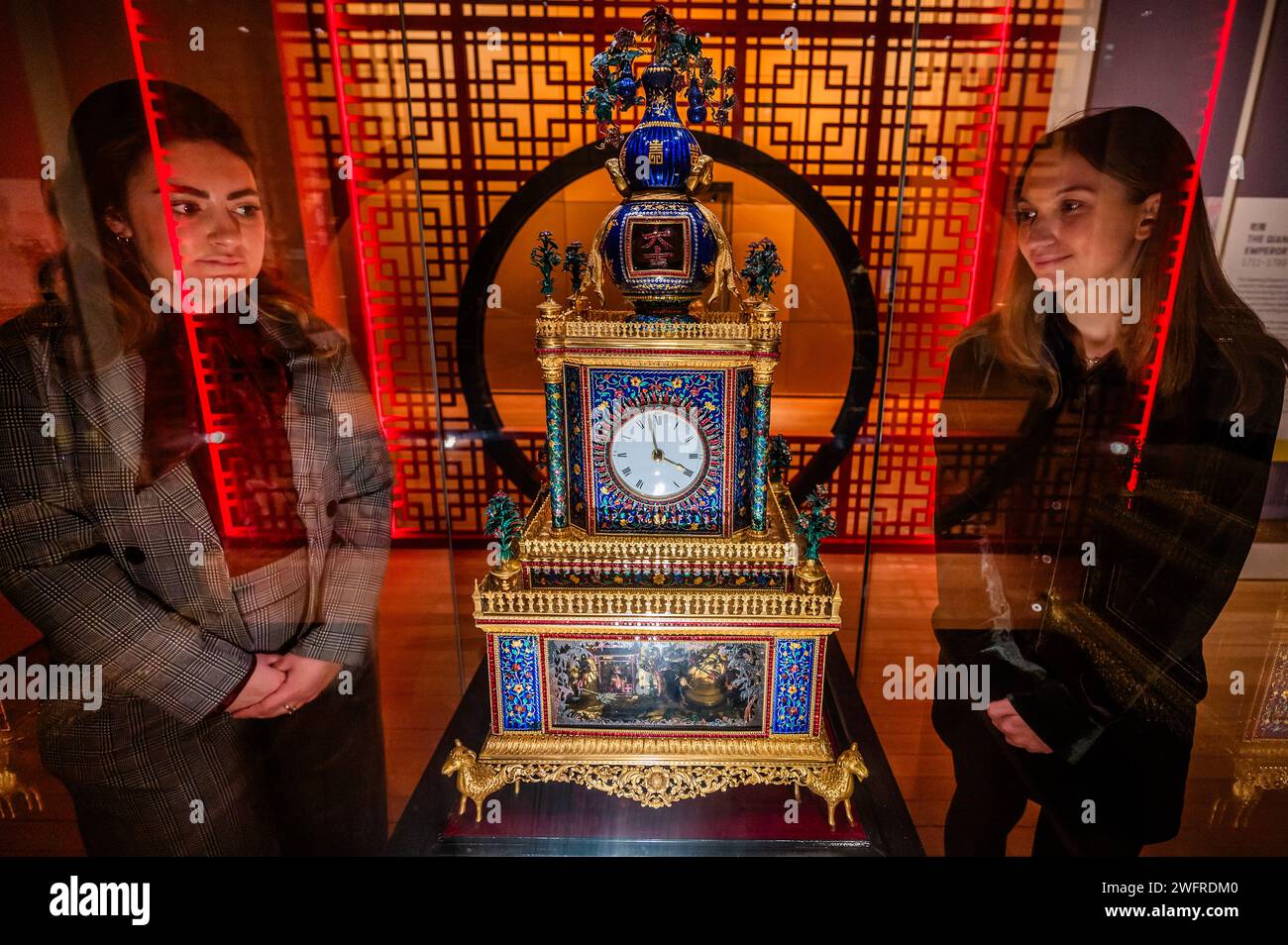 London rich 1700s hi-res stock photography and images - Alamy