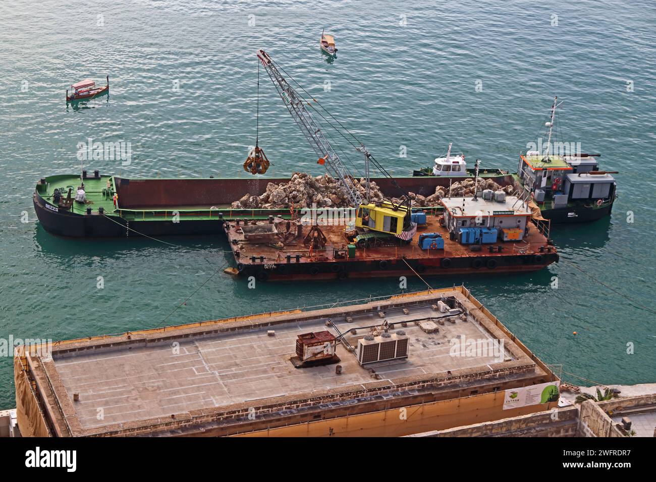 Dredging crane hi-res stock photography and images - Alamy