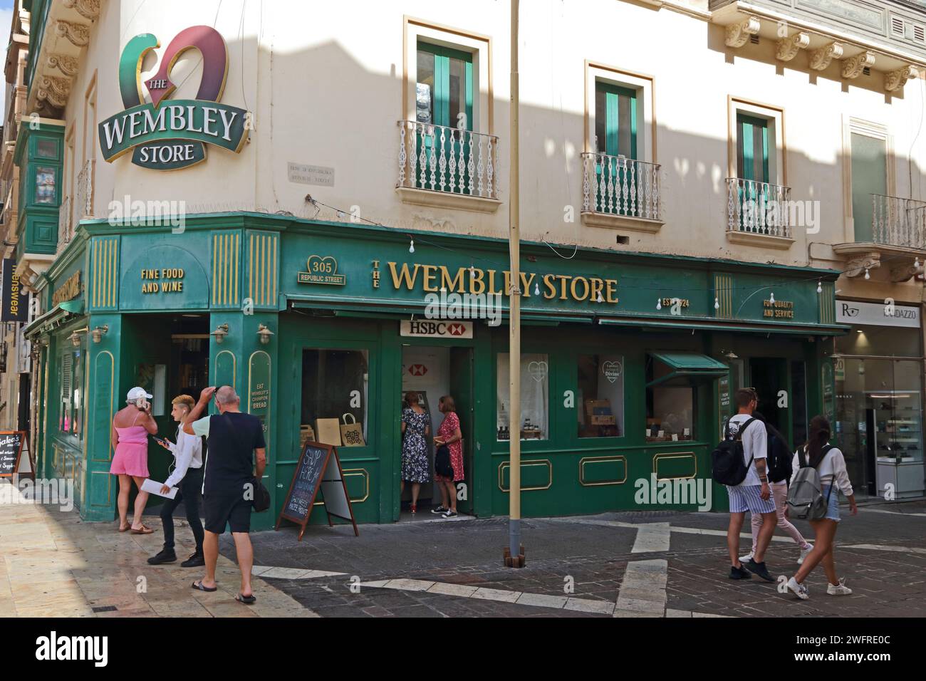The wembley store hi-res stock photography and images - Alamy