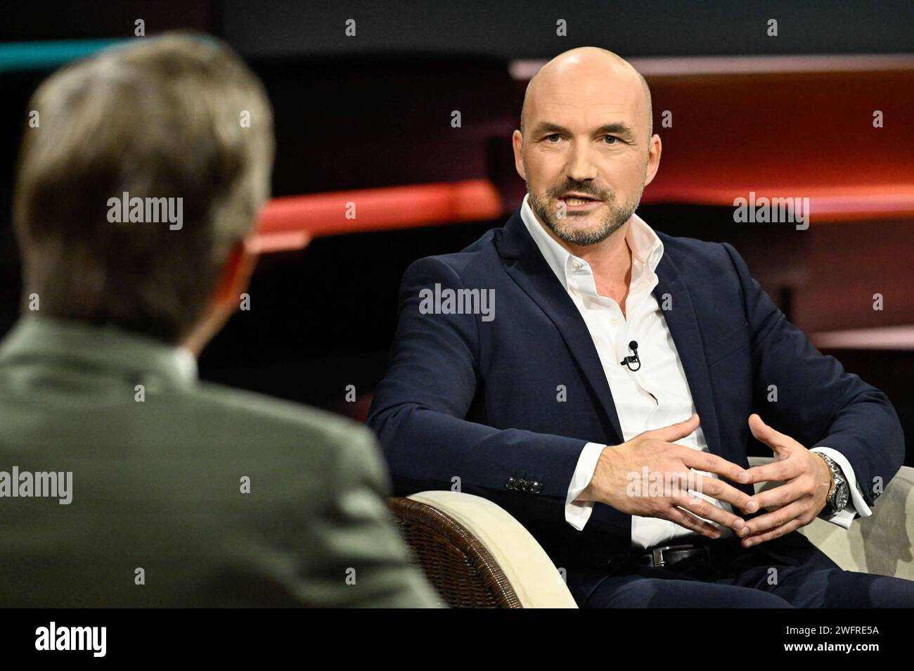 Roman Pletter Journalist 12//23 her Roman Pletter mit Markus Lanz li ...