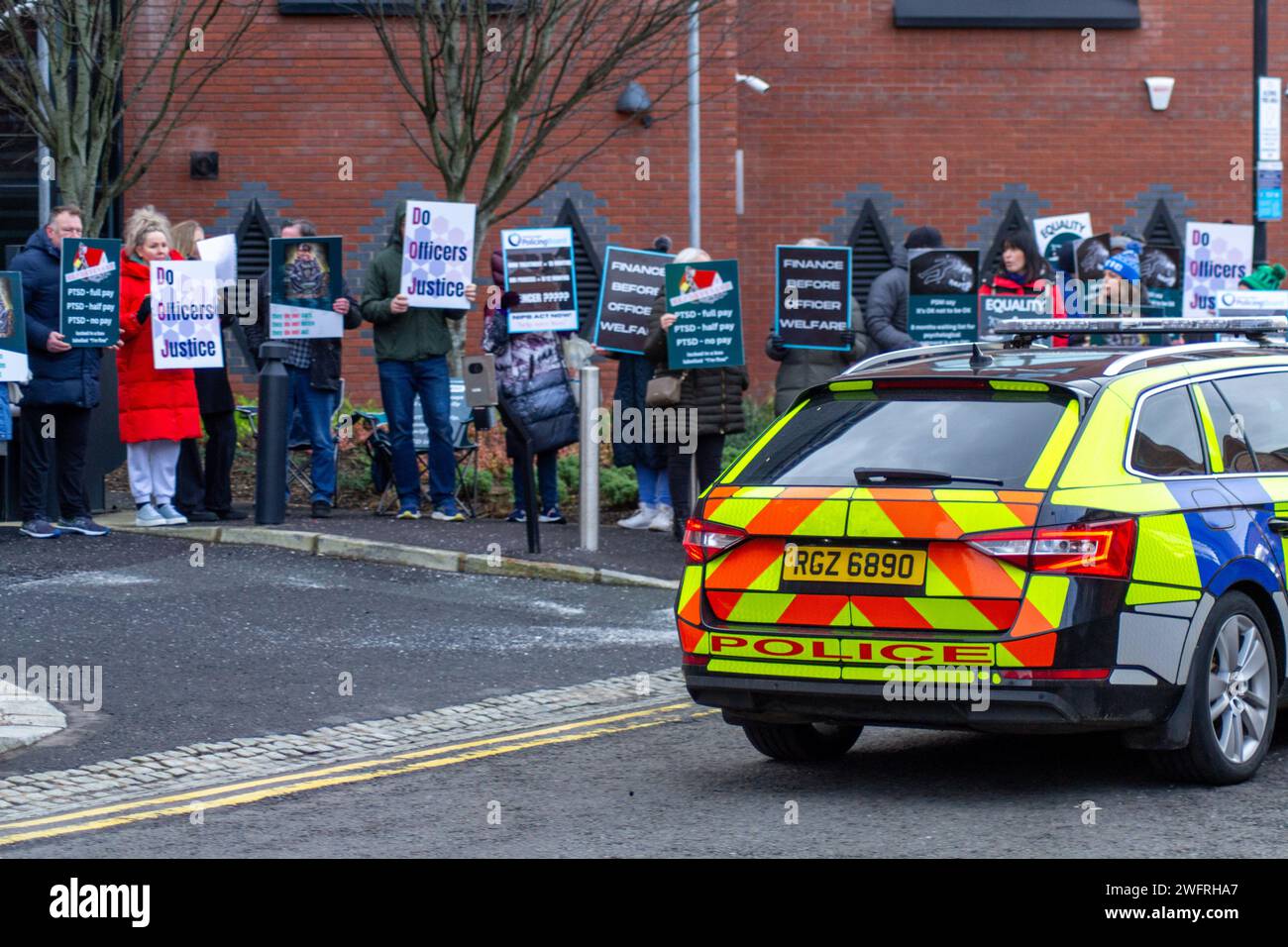 Belfast, United Kingdom, 01 02 2024, Former PSNI officers from the Blue ...