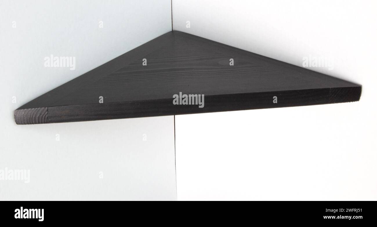 decorative wood products, round and triangular wooden shelves, handles ...