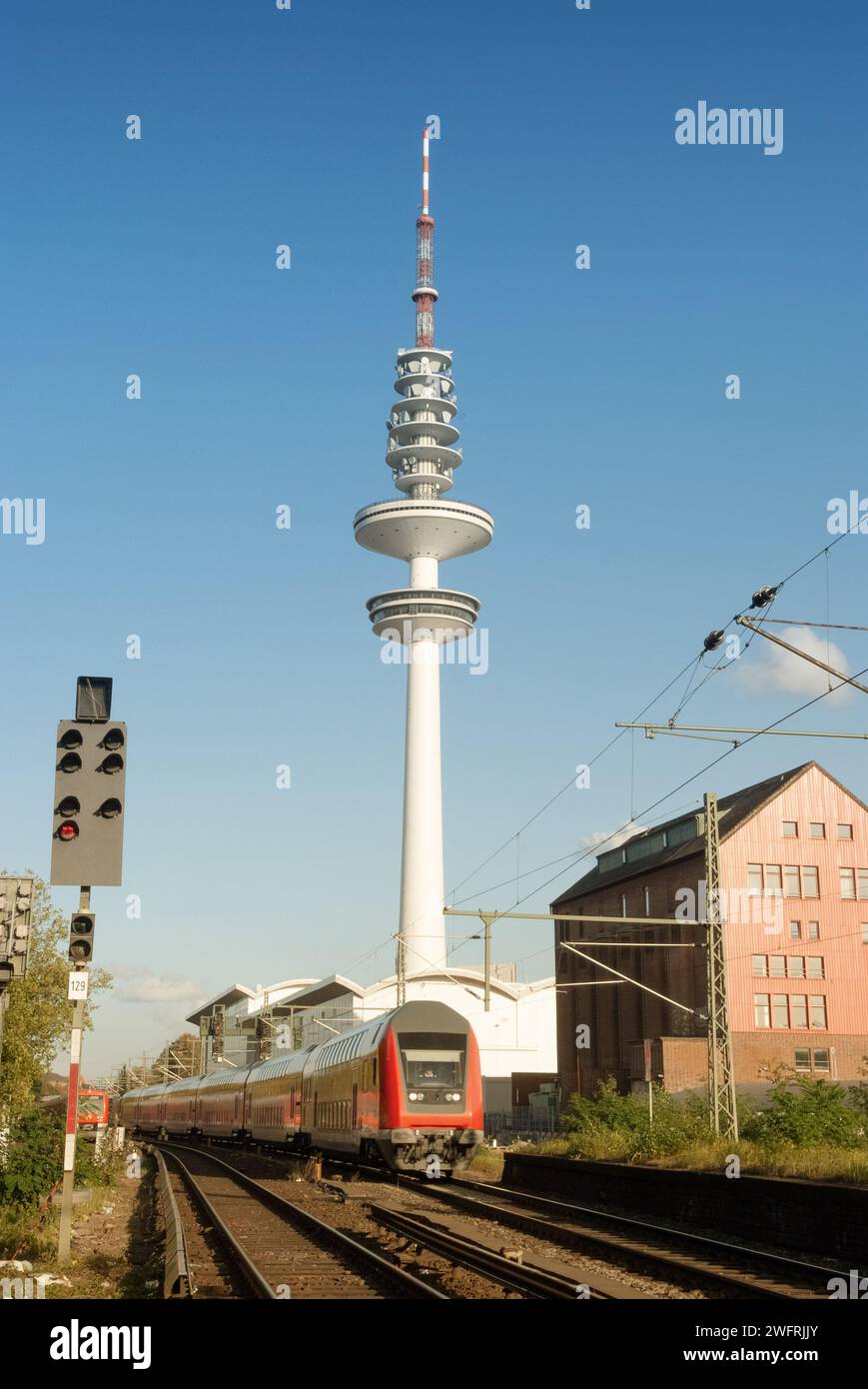 Transit infrastructure hi-res stock photography and images - Alamy