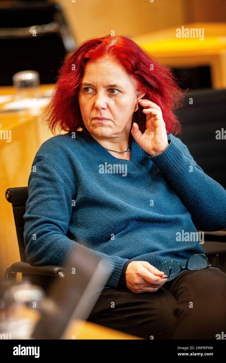 Erfurt , 010224 , Thüringer Landtag , 126. Plenarsitzung , Plenum im ...