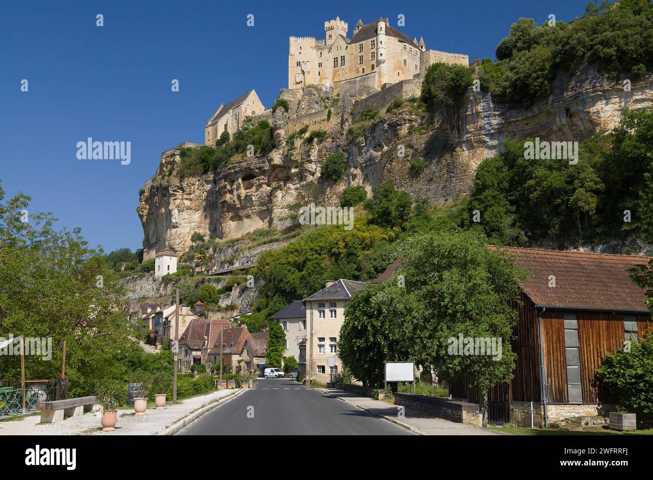 Village of Beynac-et-Cazenac, Dordogne, Nouvelle-Aquitaine, France ...