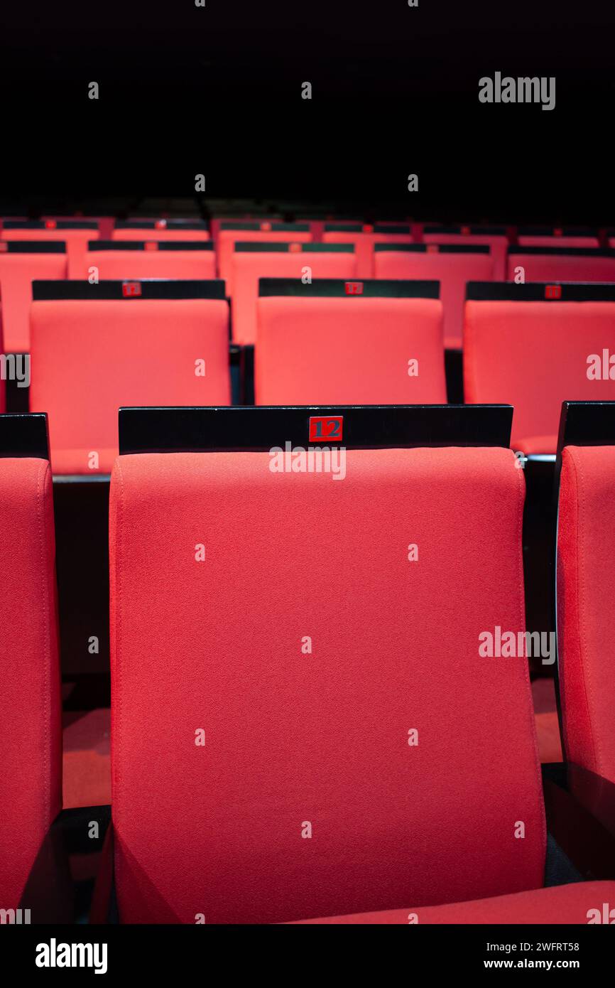 vacant theater with red seats Stock Photo - Alamy vacant theater with red seats Stock Photo - Alamy