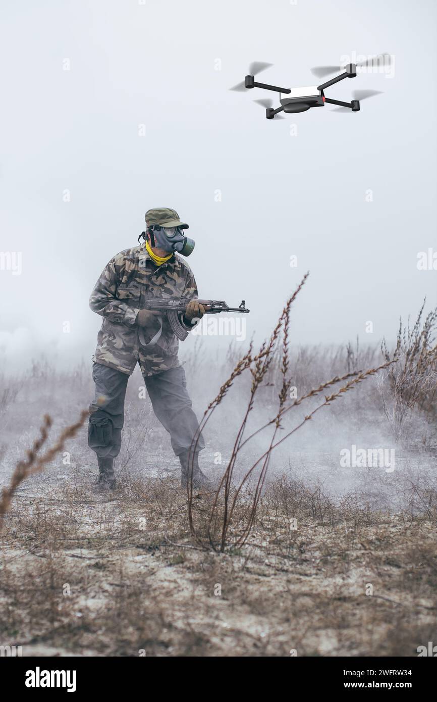 Soldier survey hi-res stock photography and images - Alamy