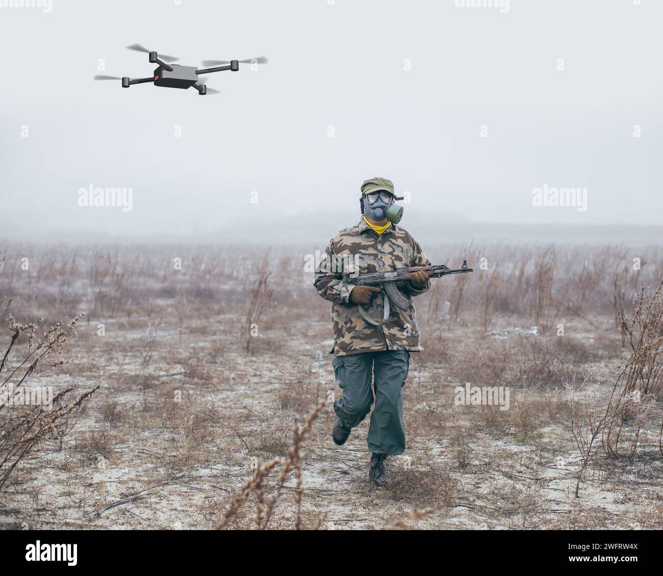 soldier running into battle with gas mask Stock Photo - Alamy