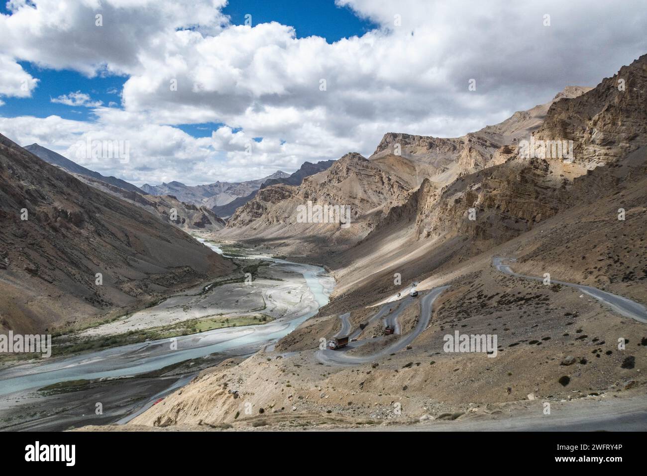 Singi la hi-res stock photography and images - Alamy