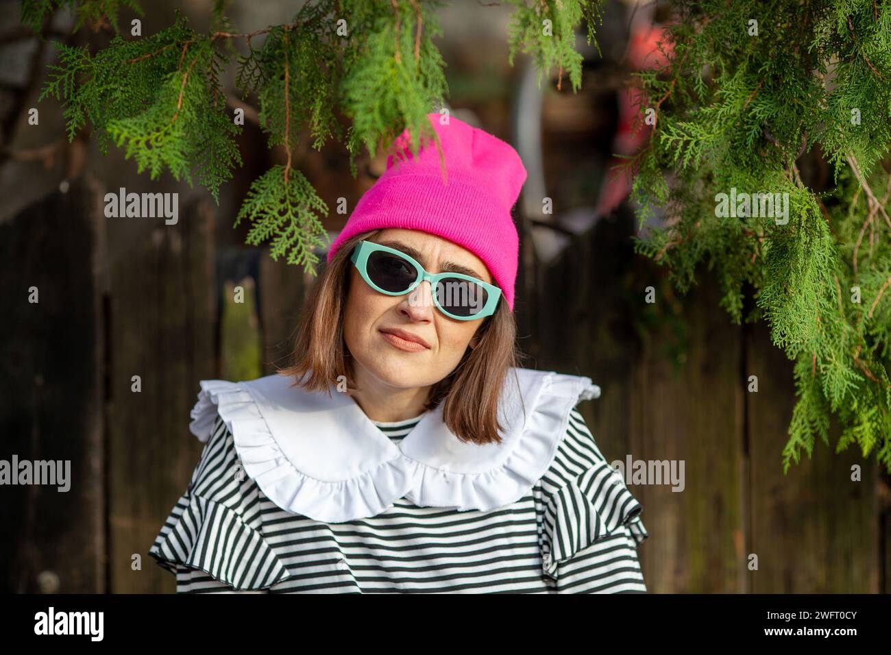 Shoulderware hi-res stock photography and images - Alamy