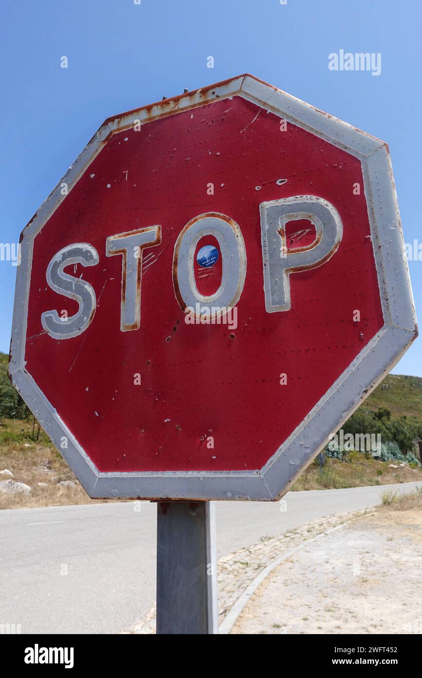 Verkehrszeichen portugal hi-res stock photography and images - Alamy