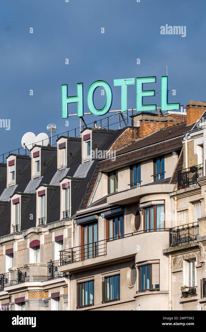 Paris hotel logo hi-res stock photography and images - Alamy