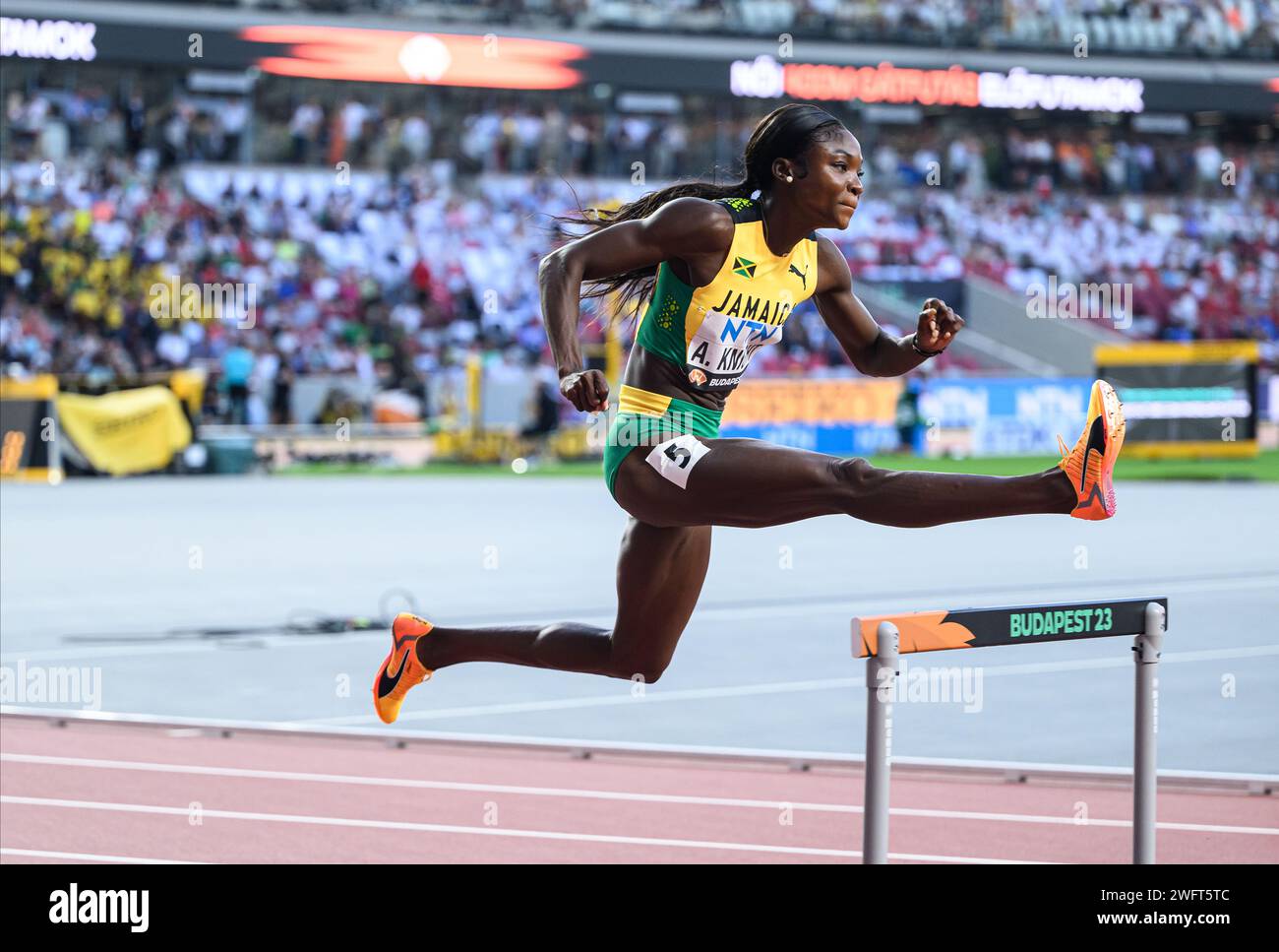 Andrenette KNIGHT participating in the 400 meters hurdles at the World ...