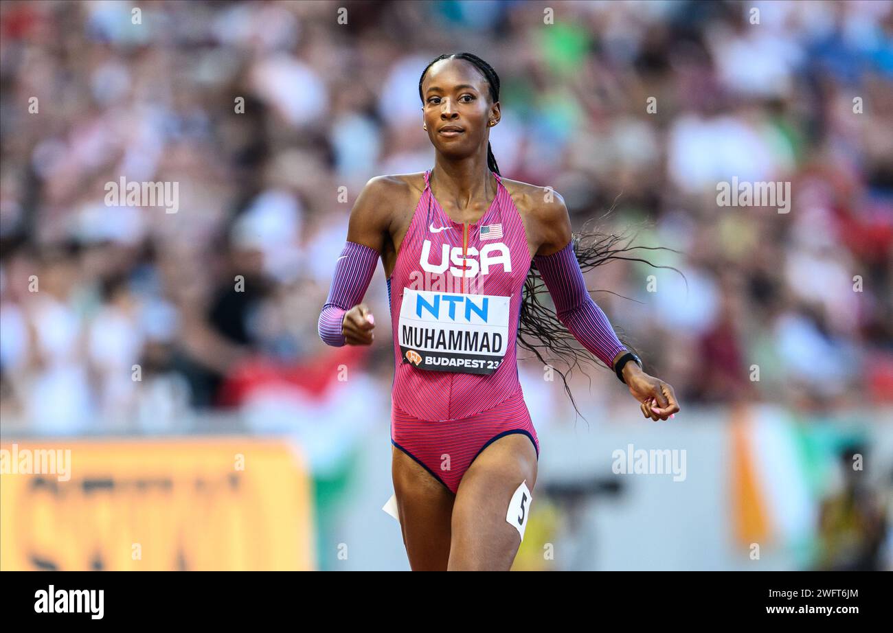 Dalilah MUHAMMAD participating in the 400 meters hurdles at the World ...