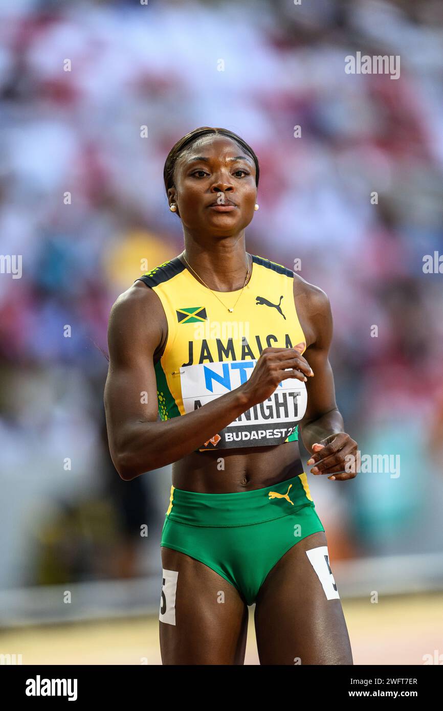 Andrenette KNIGHT participating in the 400 meters hurdles at the World ...