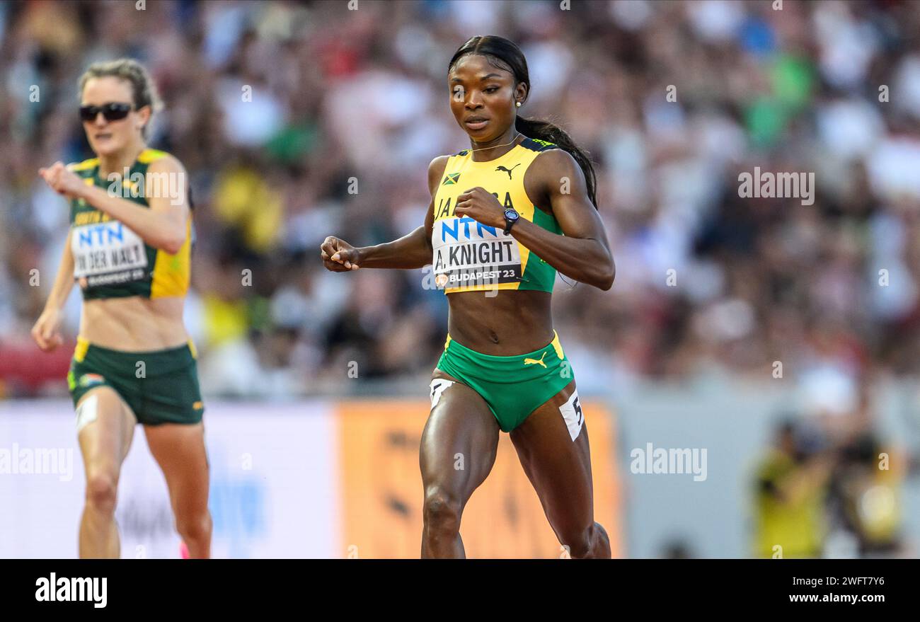 Andrenette KNIGHT participating in the 400 meters hurdles at the World ...