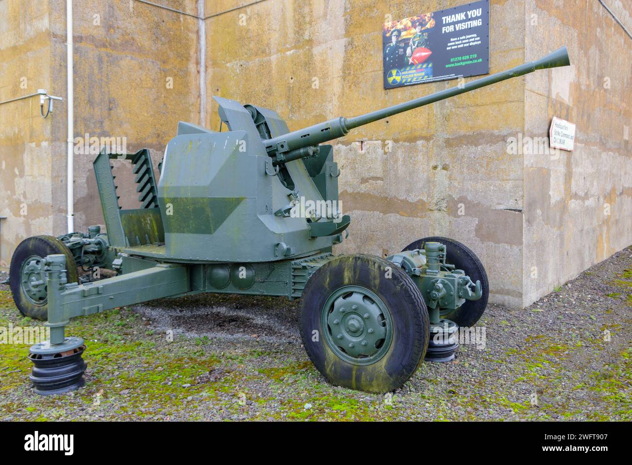 Bofors 40mm gun at MOD hack green secret bunker cheshire, used in cold ...