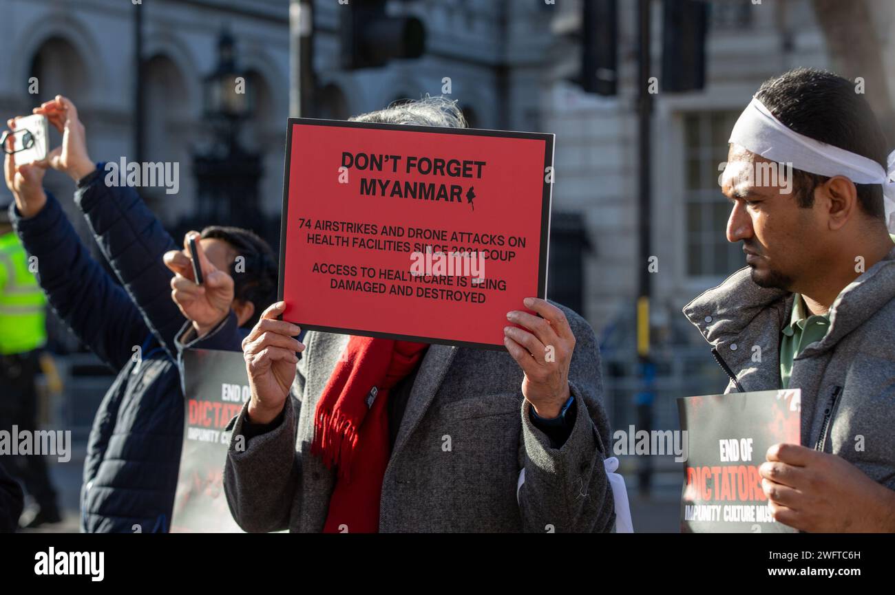 2024 end hi-res stock photography and images - Alamy