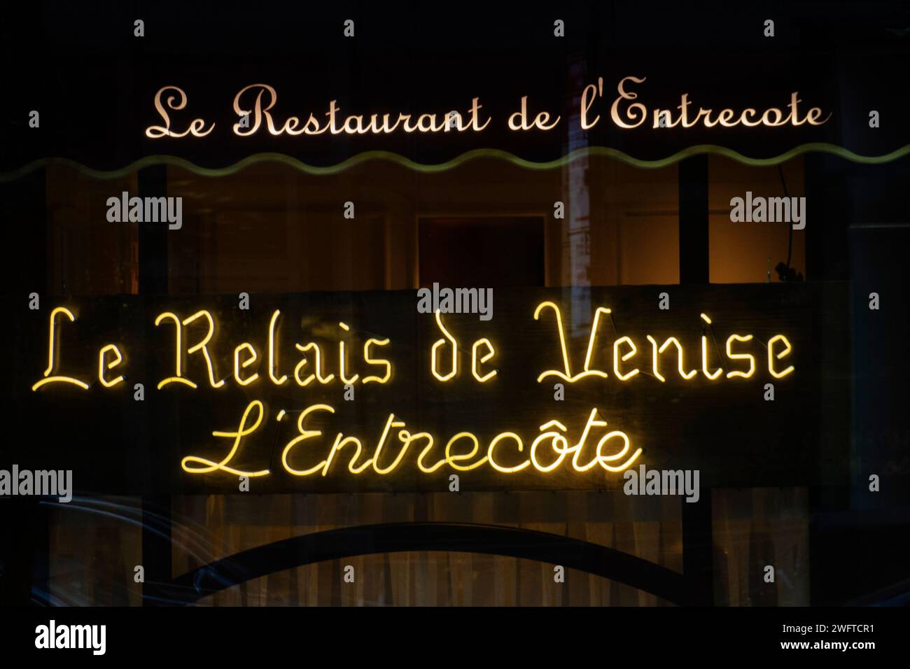 Logo de frites hi-res stock photography and images - Alamy