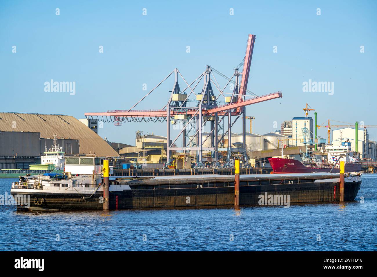 Brake, Germany. 01st Feb, 2024. Ships moored in the port of Brake. A ...